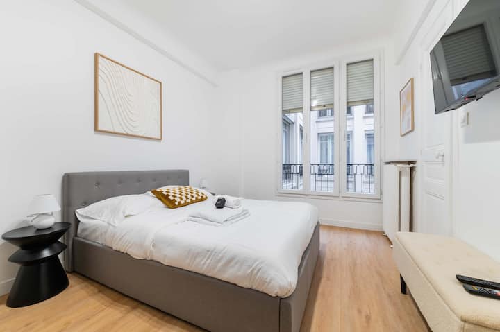 Studio Elegant Sacre Coeur Metro Anvers - Paris 18 - Paris