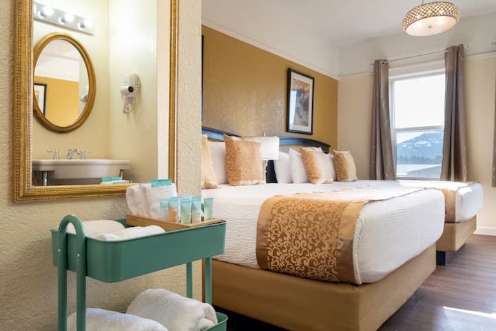 Studio 2 Queen | Gilmore Hotel | Near Top Eateries - Ketchikan, AK