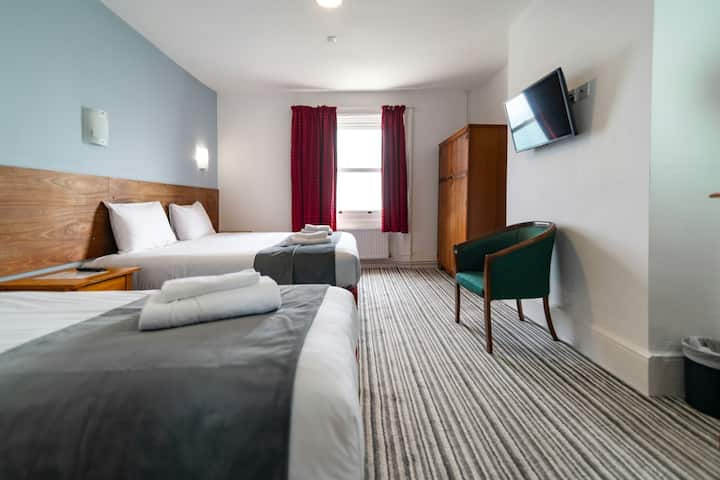 The Southcliff Hotel Family Room With Sea View - Folkestone