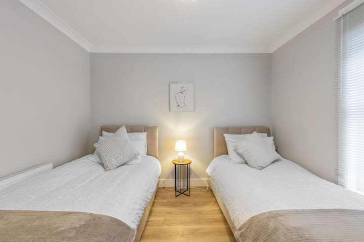 Osbourne House - Chatham