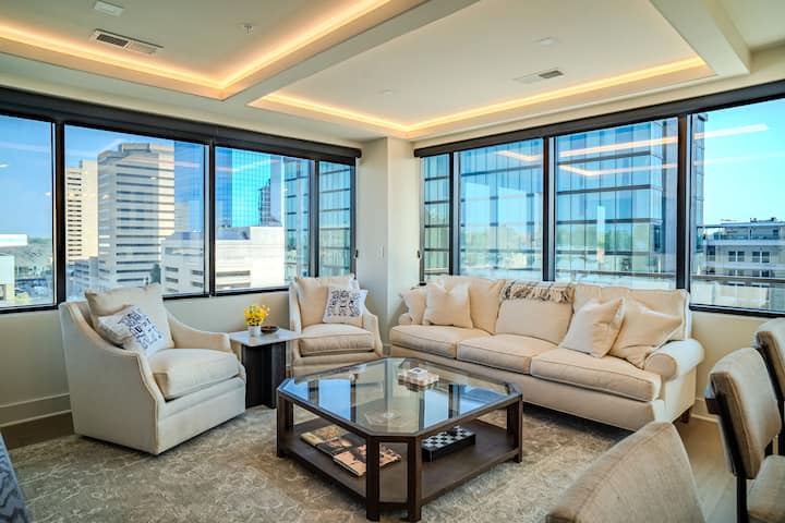 The Champion's Suite Unit 809 - Lexington