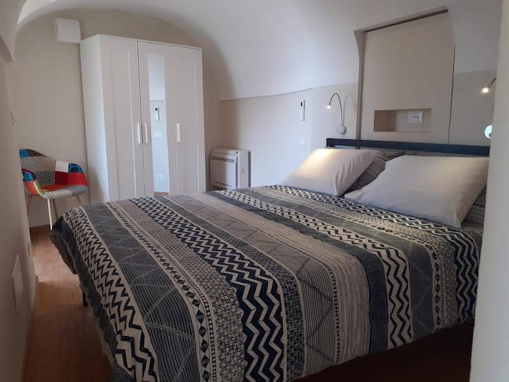Escapade Chic Sur Une Colline Côtière - Ventimiglia