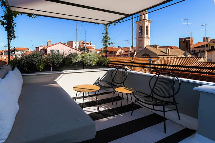 Torri E Tramonti - Alassio