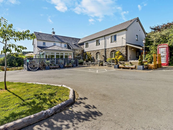 11 Bed In Llandre (92916) - Aberystwyth