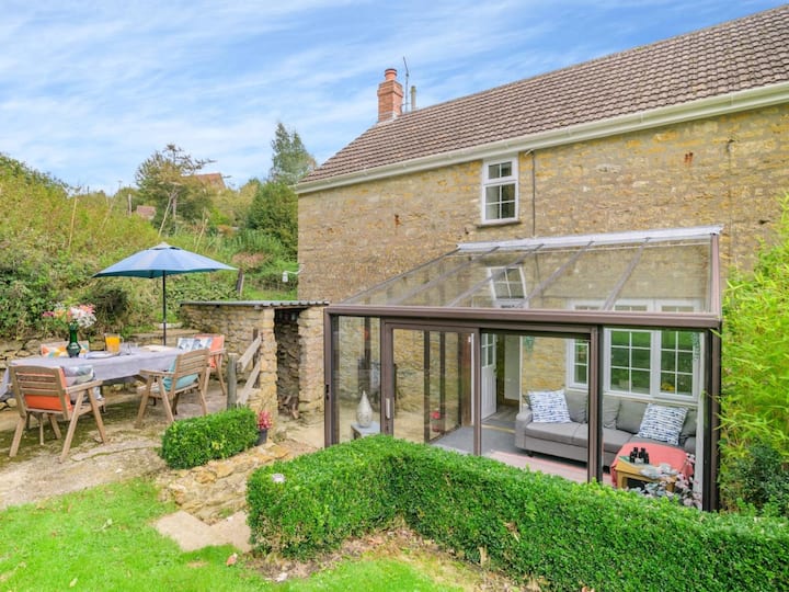 2 Bed In Bridport (Oc-93342) - Bridport