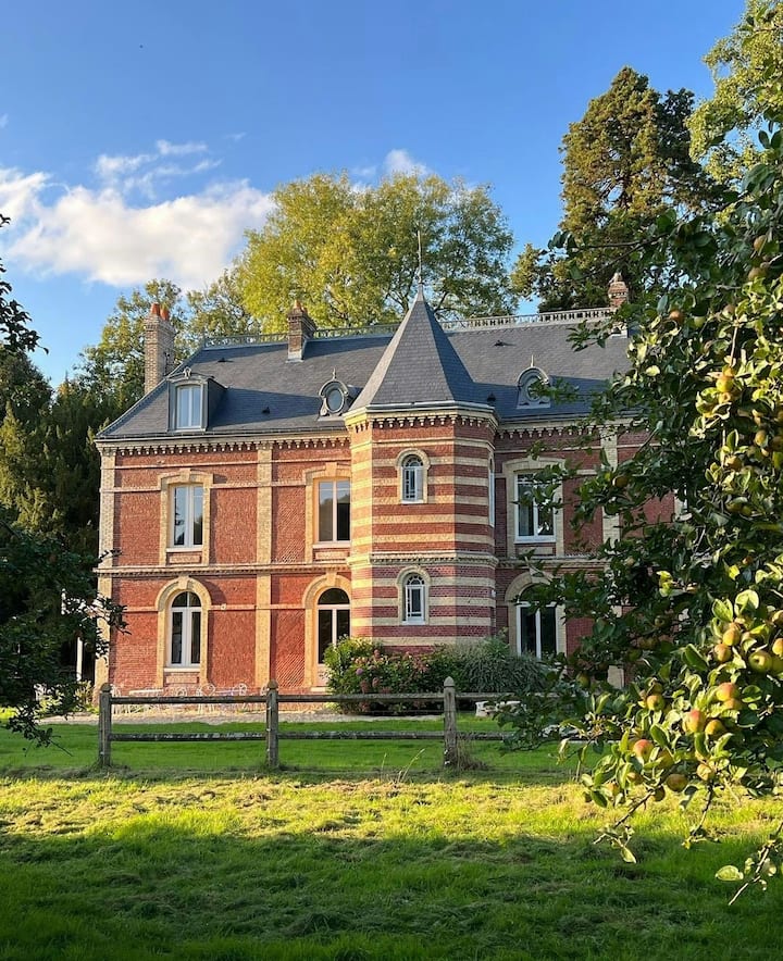 Historic Manor House In The Heart Of Normandie - Yvetot