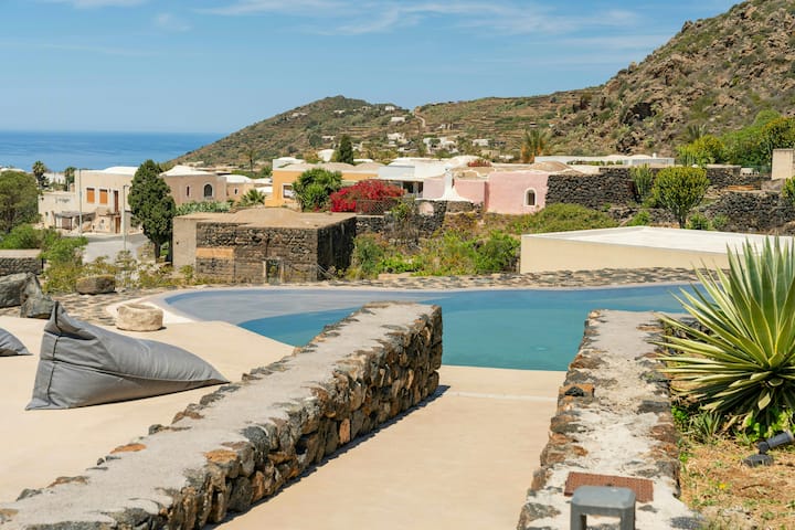 Historical Dammuso With Pool In Pantelleria - Pantelleria