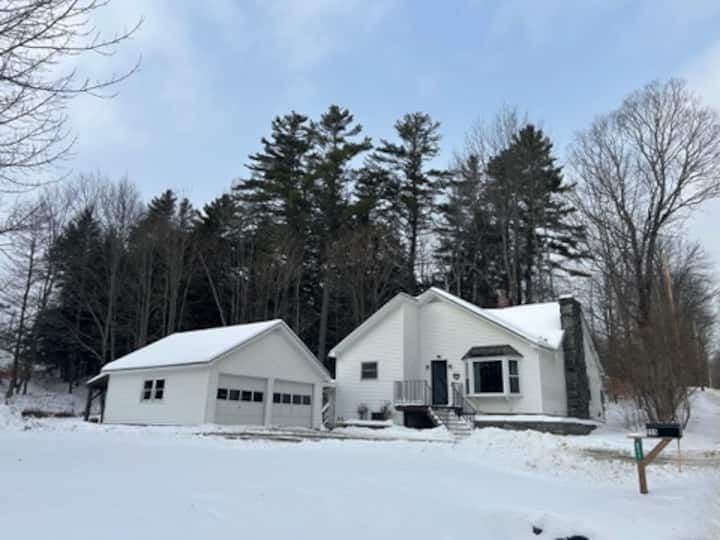 Cardiff-by-the-ski, Ludlow Vt - Ludlow, VT