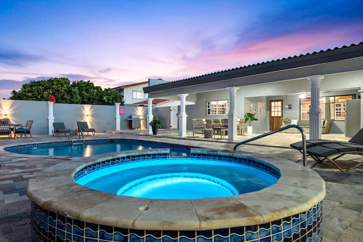 Incredible 4 Br Home With Private Pool Near Ocean - Aruba