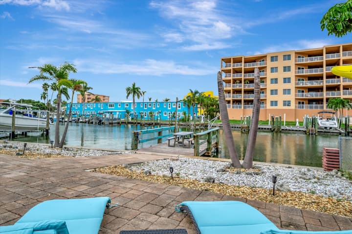 Walk To The Beach | Pets Ok • Dock • Waterfront - Treasure Island, FL