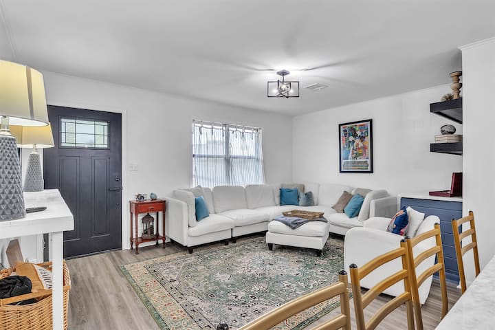 Bulldog Bash Pad | 3br Game-day Getaway - Starkville, MS
