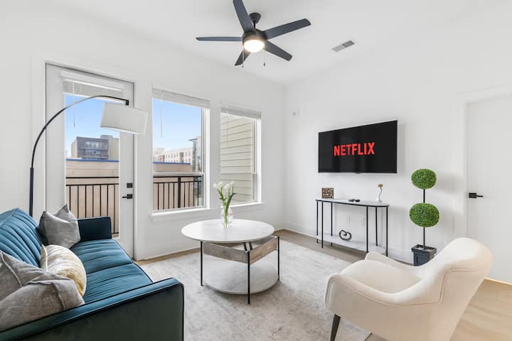 Walk To Regions Field + Railroad Park | 2br - Birmingham, AL