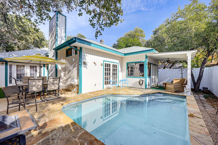 Private Yard W/ Pool: Quiet Getaway In San Antonio - San Antonio, TX