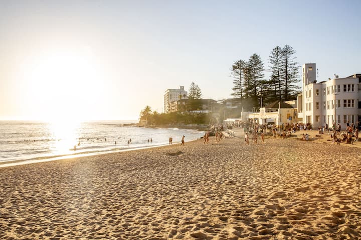 New! | Steps To Beach | Dog-friendly | Parking - Cronulla