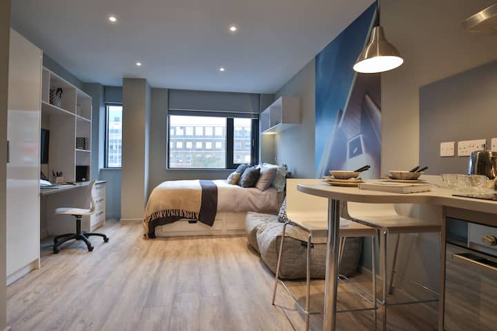 Student Only Serene Studio At Oldgate House - Huddersfield