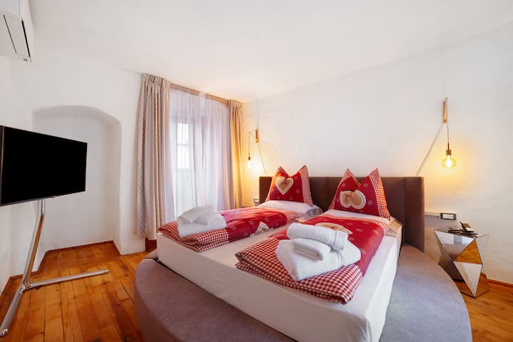 Santer Klause Elite Suite 1 - Lana