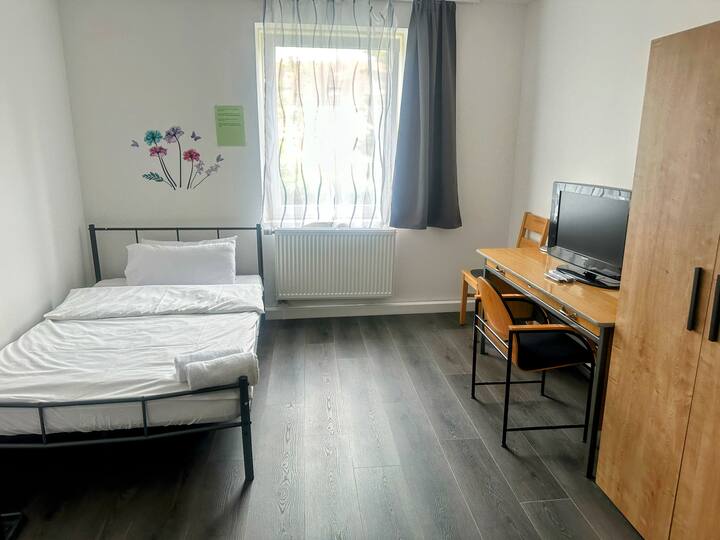 Chambre Simple-standard-salle De Bain Partagée-vue - Nürnberg