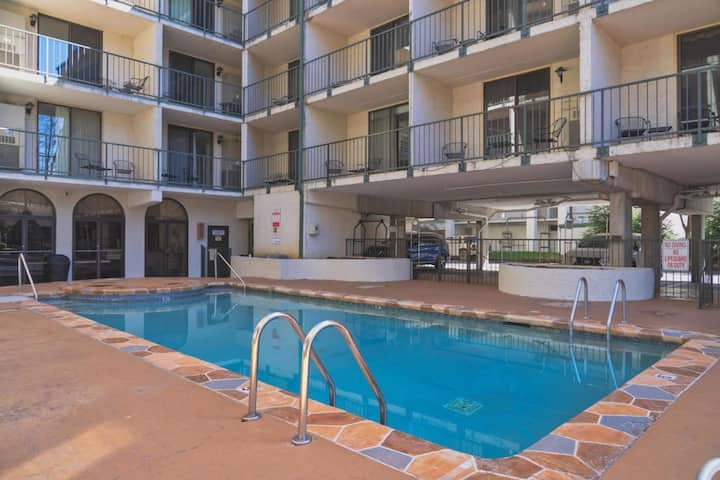 Oak Square - Unit 403 - Gatlinburg, TN