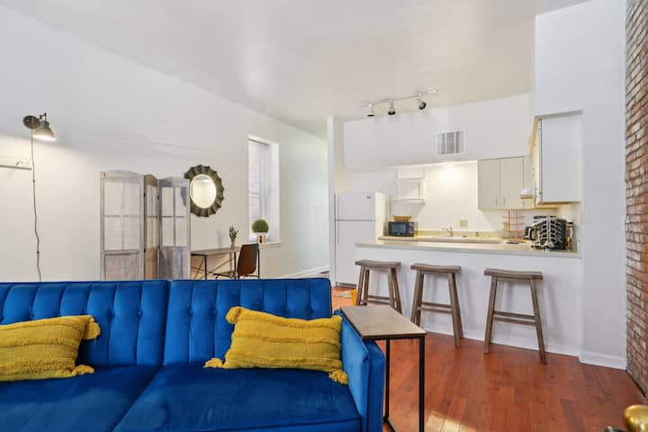 Charming Soulard Retreat With Historic Character - SLu, St. Louis