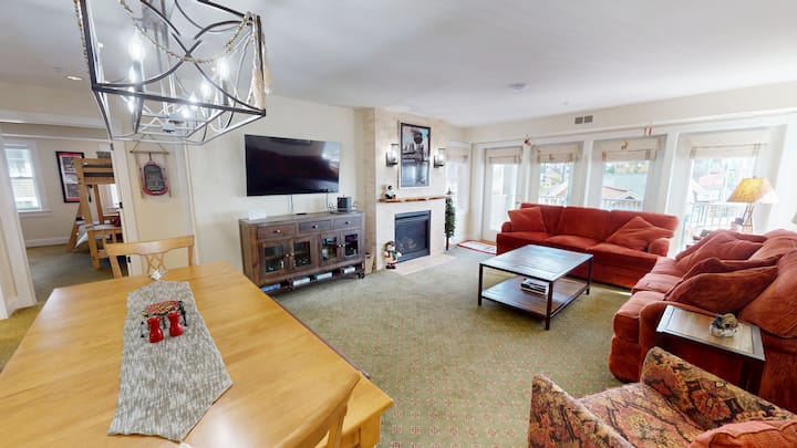 New! Seneca 309 - Brigham Three Bedroom Condo - Kumbrabow State Forest, Huttonsville