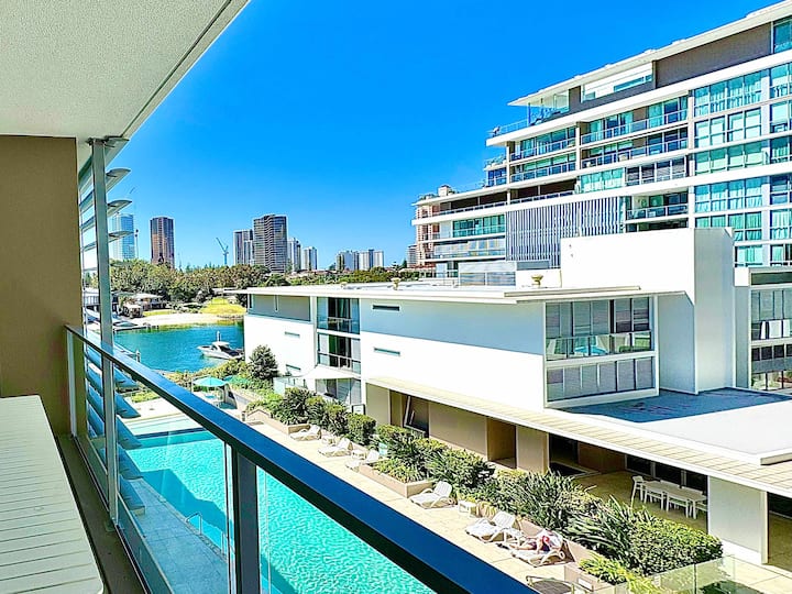 Riverfront 1br With Heated Pool, Gym, Sauna - Gold Coast