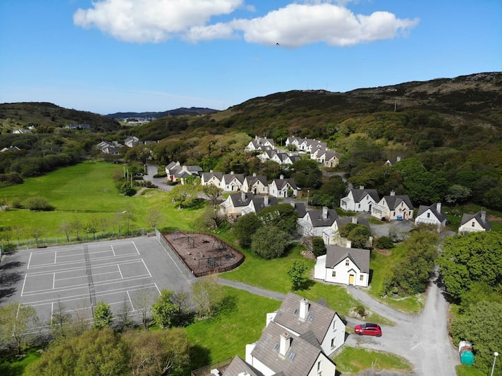 93 Clifden Glen Holiday Cottage - Clifden