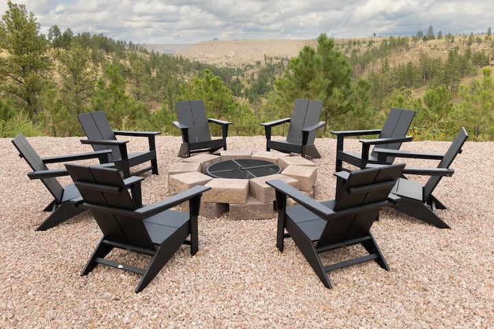 Canyon Hideout At Devils Tower - Wyoming