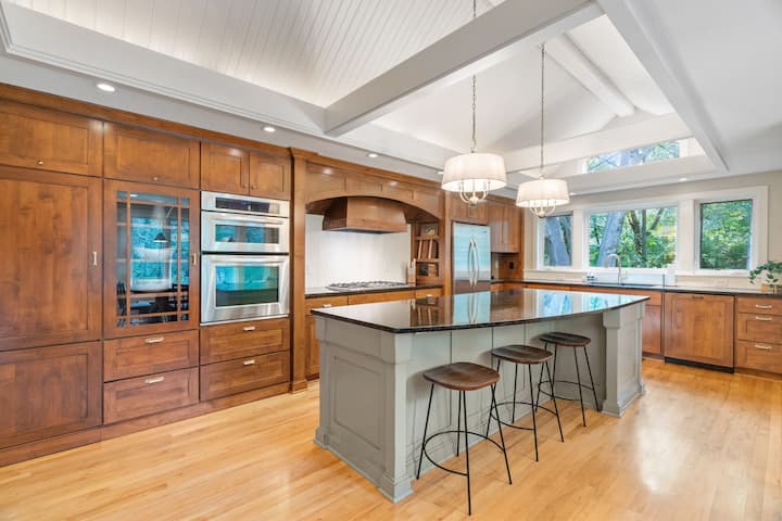 Minnestay* Woodland Hollow - Long Lake, MN