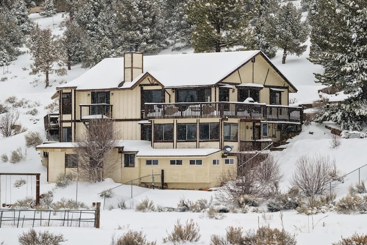 Hot Tub! Game Room! Close To Slopes! Epic Views Wb - Big Bear, CA
