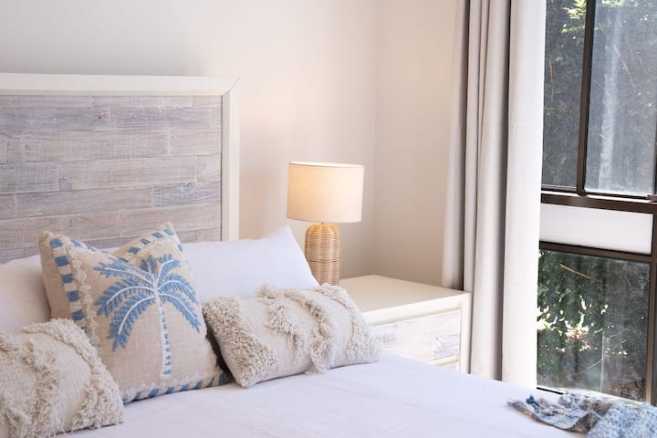 Salty Life @ Red Rock - Red Rock