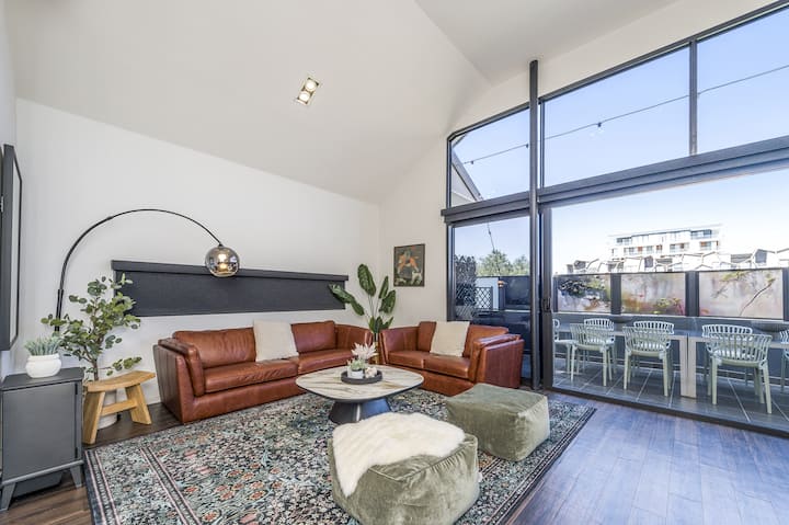 Fun For Families: Location, Cinema, Games, Wifi - Perth