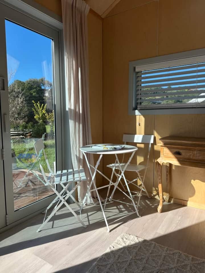 Beautifully Designed Tiny Home At Te Mata Peak - Hastings