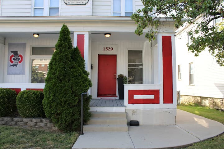 Stylish 5-bedroom Home In The Heart Of Osu - Columbus, OH