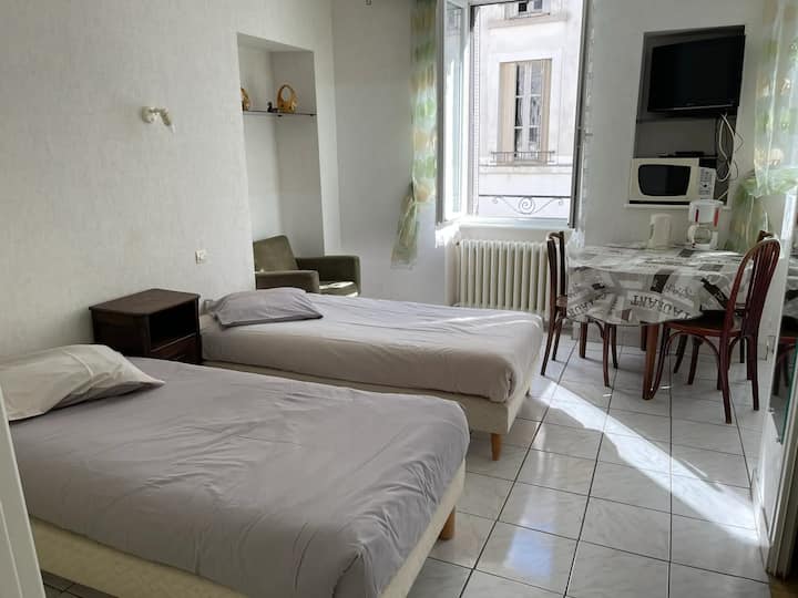 Studio à Néris-les-bains - Löhne, Allemagne