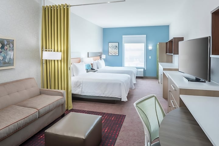 Modern Airport Suite W/ Free Shuttle & Breakfast - オーランド