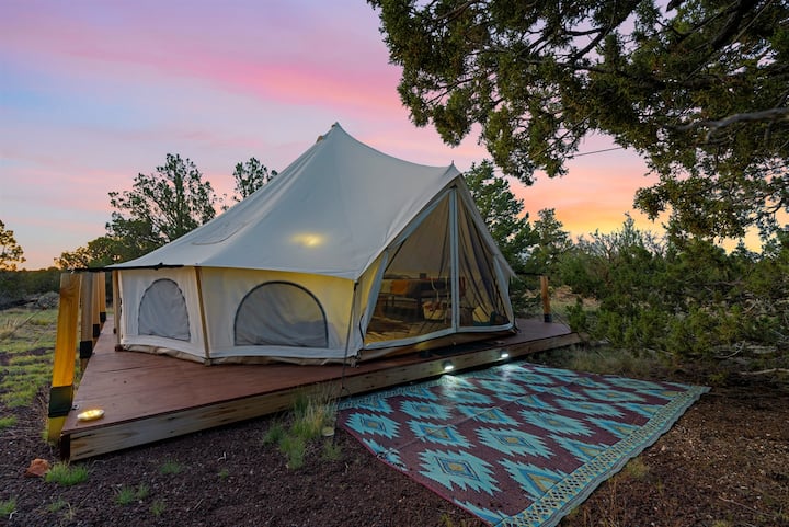 Winter Glamping Near The Grand Canyon - Arizona
