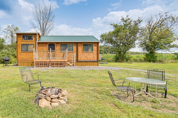 5 Mi To Susquehanna Boating! Secluded Log Cabin - Northumberland, PA