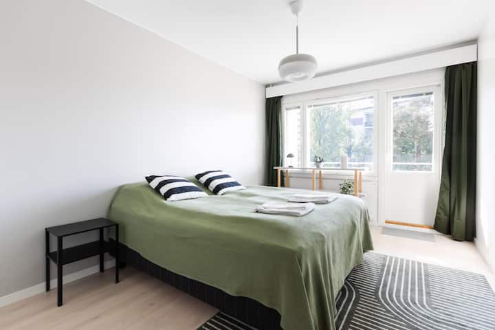 Cosy Apartment With Balcony, Good Transport Links. - Jyväskylä