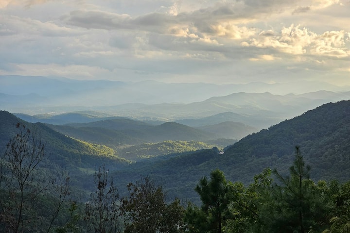 The Ridge House-ev Charger With An Awesome View - Franklin, NC