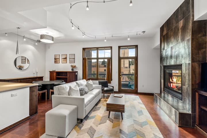 Howelsen Place~downtown Condo~base Area Ski Locker - Steamboat Springs