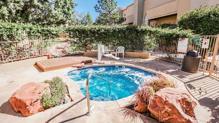 Sedona Springs Resort | Studio Suite With Balcony - Sedona, AZ