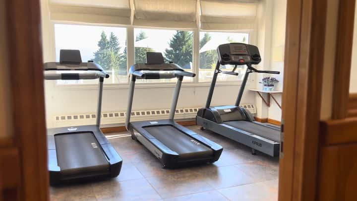 Unwind In A Room With Nahuel Huapi Lake Views - San Carlos de Bariloche