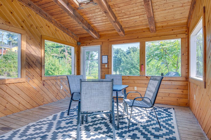 Golf, Hike & Explore: Family Home In Pembroke! - Concord, NH