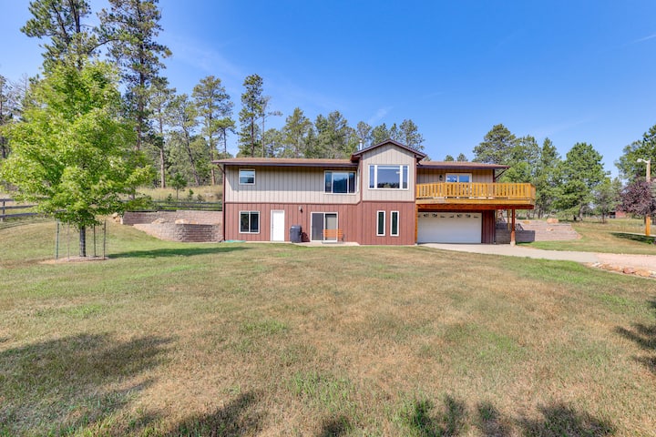 'Hayward Valley House' Black Hills Family Retreat - Keystone, SD