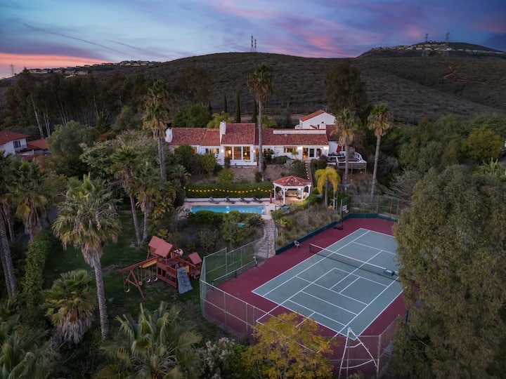 Two Estates W/ Pools, Tennis Court | Sleeps 37 - Encinitas, CA