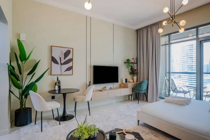 Cca| Executive Bay Studio - Dubai