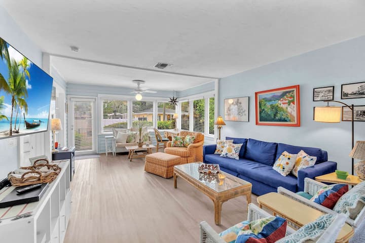 Bromeliad Bungalow - Downtown Cottage - Fort Lauderdale, FL