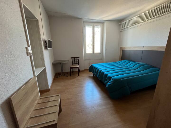 Chambre 208 - Logis Belledonne - La Rochette