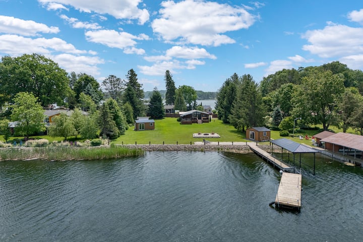 Captain Jac's Hideaway - Lansdowne