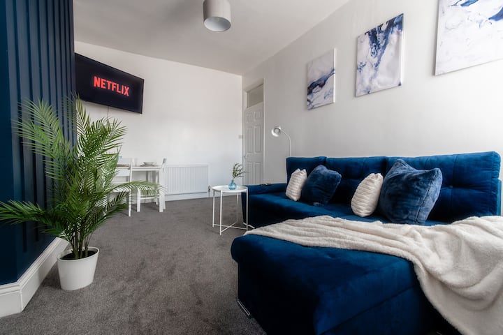 Spacious 3 Bedroom Modern Flat Free Parking - Gosforth